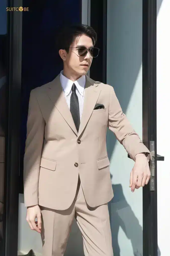 Ultimate Fit สูท Liona Brown UF019-6 | SUITCUBE