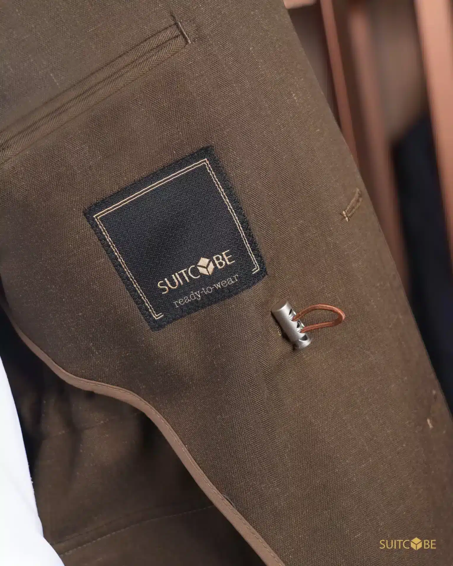 Safari Jacket : A Timeless Classic That Completes Every Look | SUITCUBE